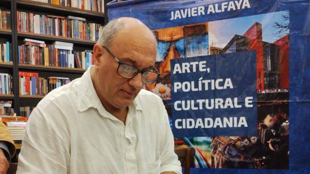 Javier Alfaya lança o livro “Arte, Política Cultural e Cidadania” no ...